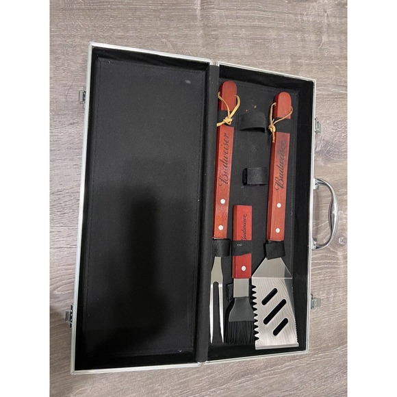 Budweiser | Kitchen | Budweiser Wooden Grill Kit With Carrying Case 4 ...